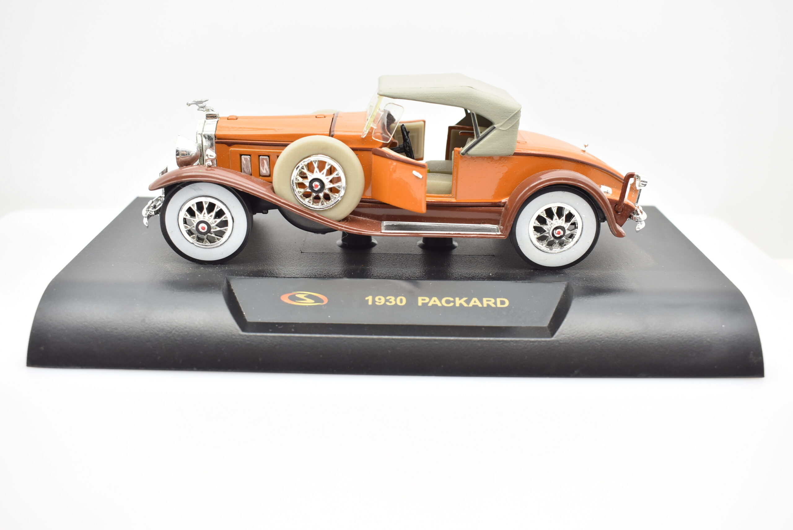 Modellino auto Packard scala 1:32 diecast modellismo collezione epoca ...