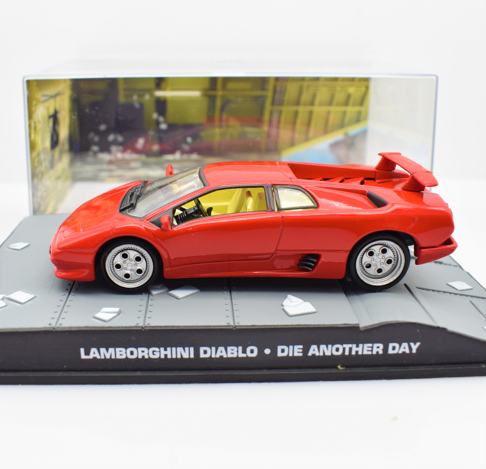 Modellini auto dei film 007 James Bond scala 1:43 LAMBORGHINI DIABLO ...