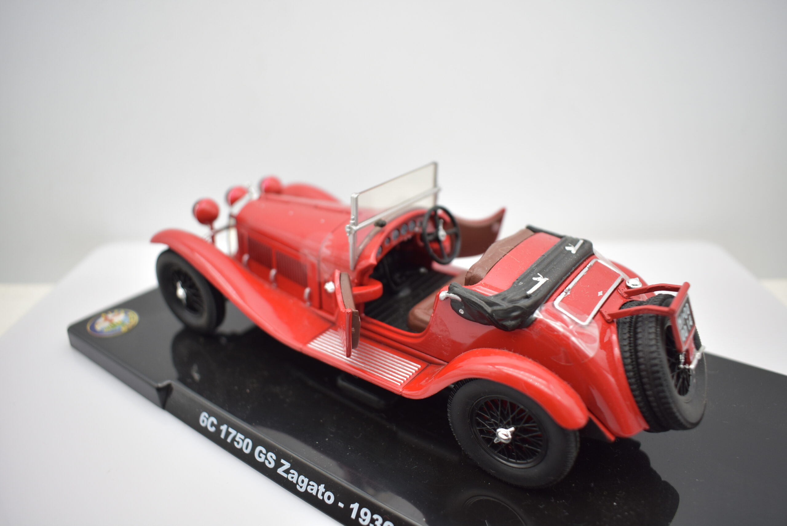Modellino auto ALFA ROMEO 6C 1750 G6 ZAGATO 1:24 diecast modellismo da ...