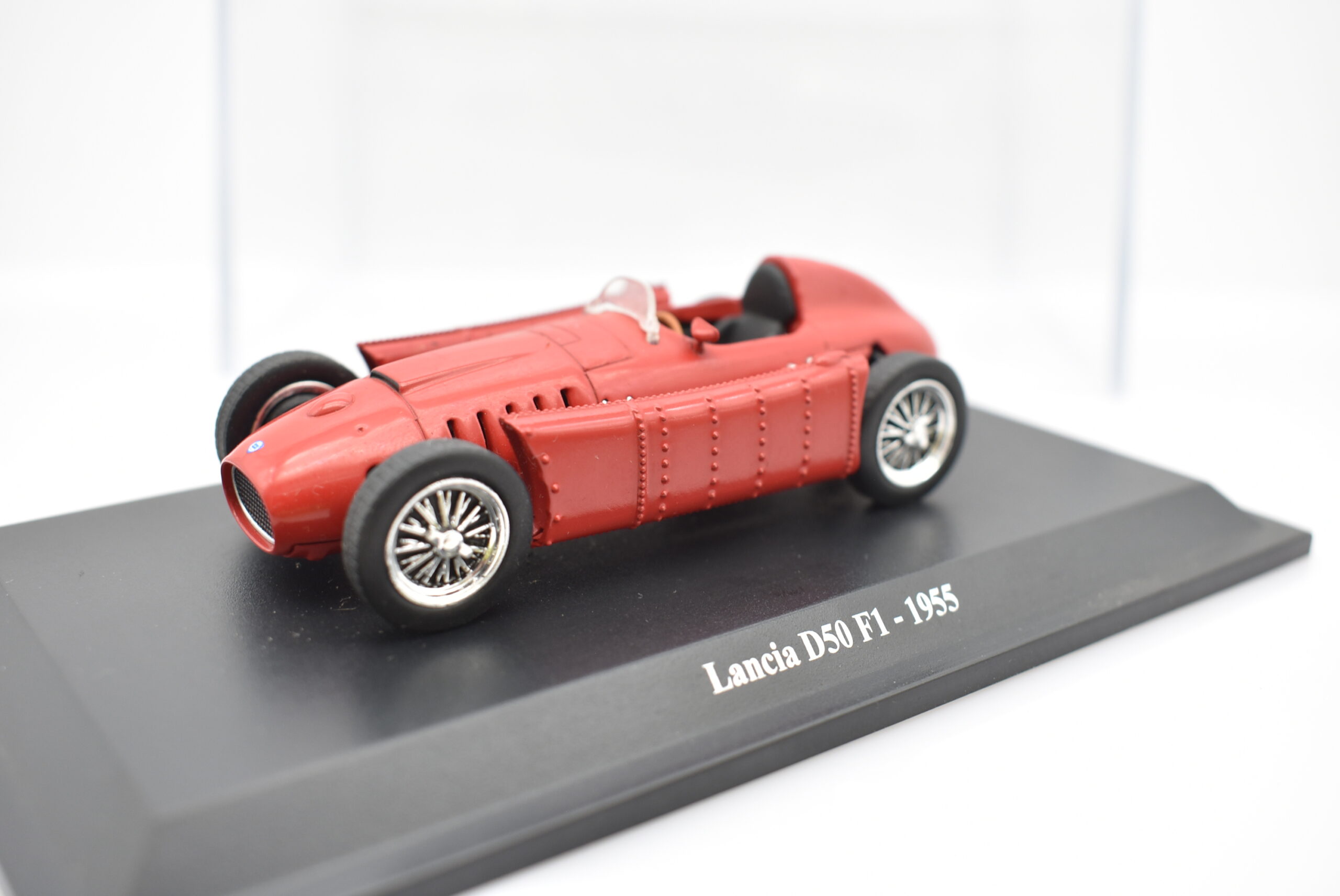 Modellino auto LANCIA D50 F1 1:43 diecast modellismo collezione ixo ...