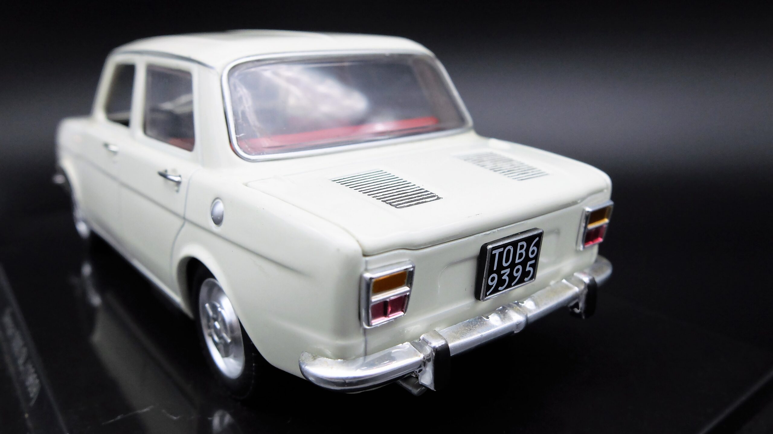 Modellino auto scala 1:24 Simca 1000 SL modellismo statico da ...