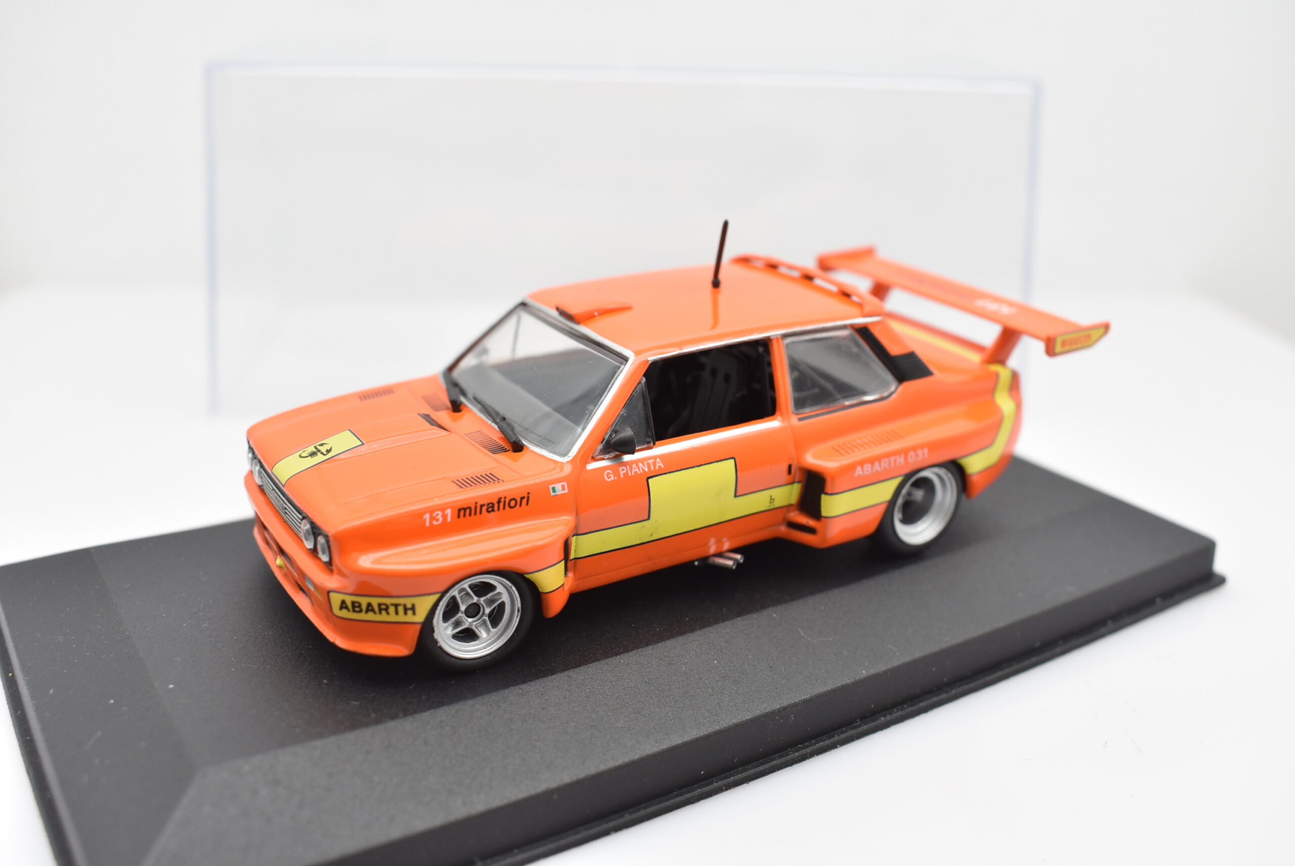 Modellino auto scala 1:43 Fiat 131 Abarth SE 031 diecast modellismo ...