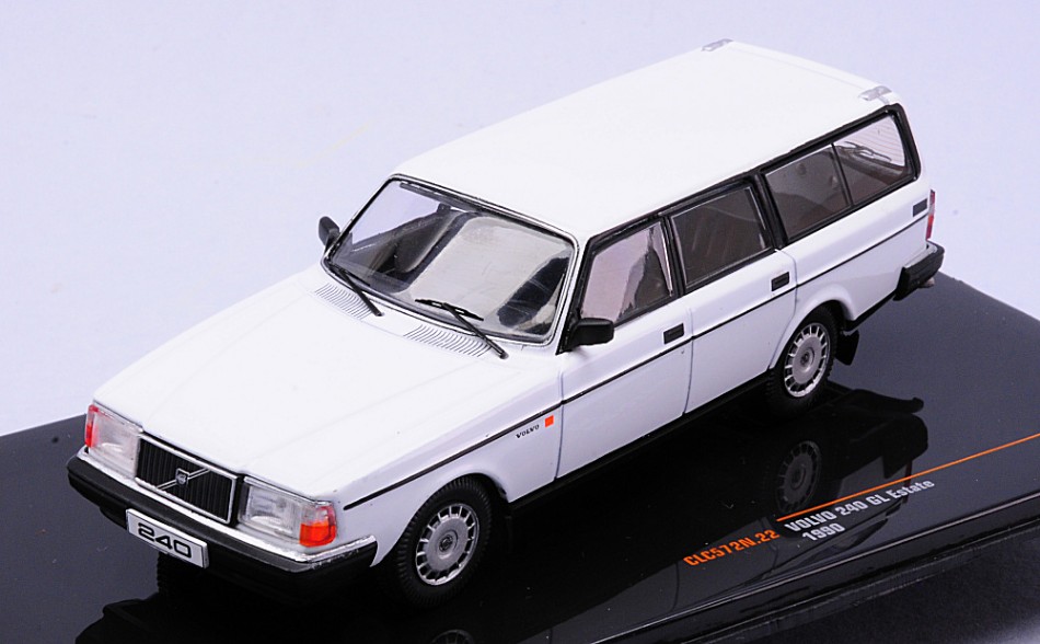 Modellino auto scala 1:43 Ixo VOLVO 240 GL WHITE 1988 diecast modellismo statico - Arcadia ...