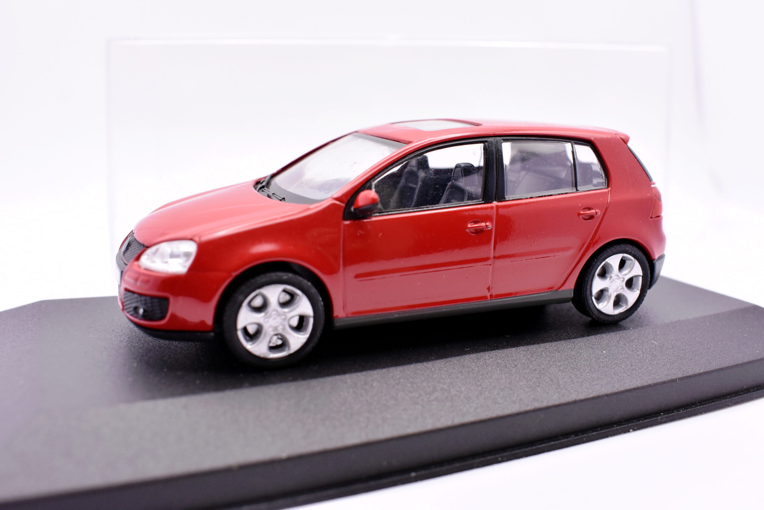 Modellino Auto Scala 1:43 Volkswagen Golf GTI diecast modellismo ...