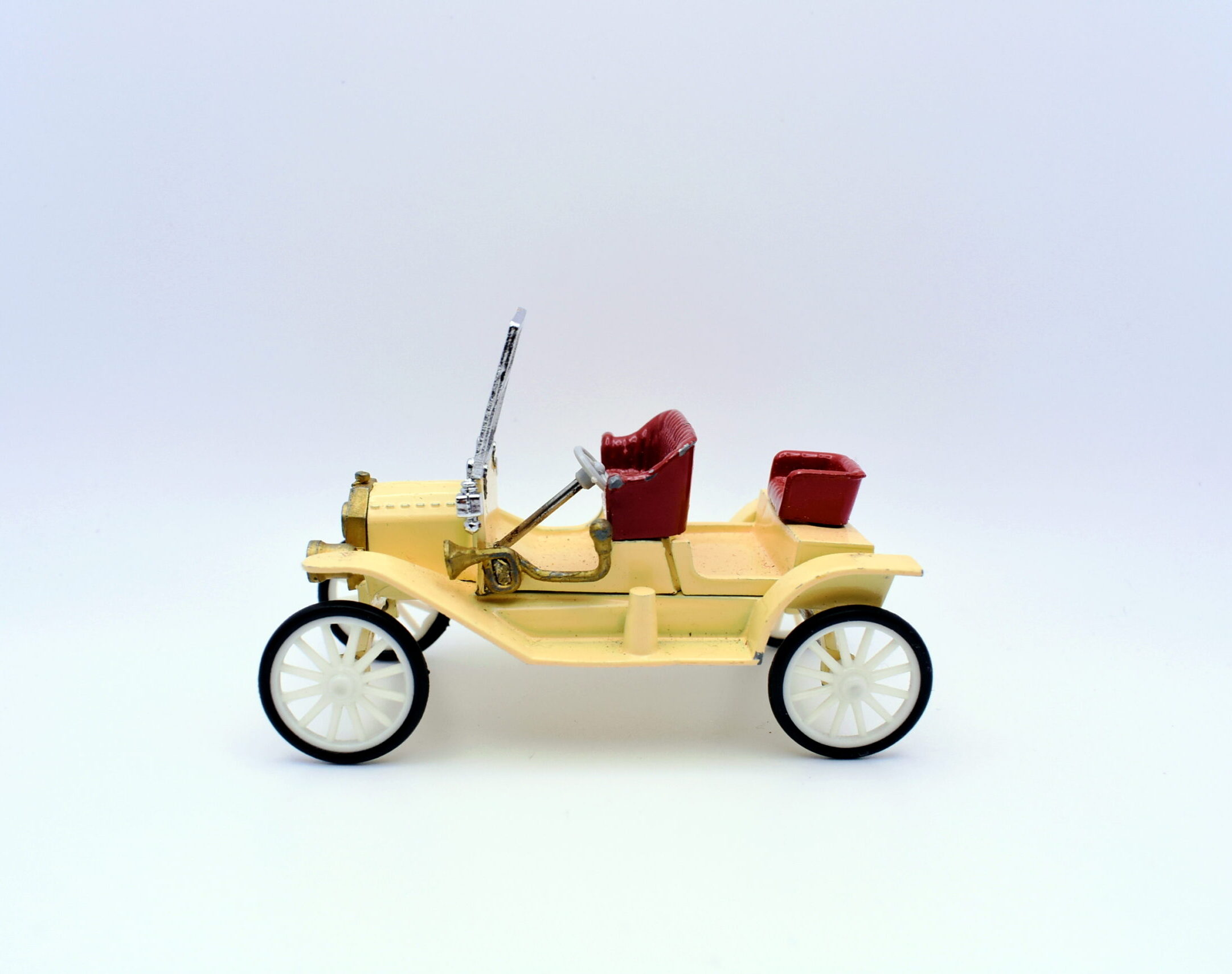 Modellino auto scala 1:43 RAMI Ford modele T diecast modellismo statico ...