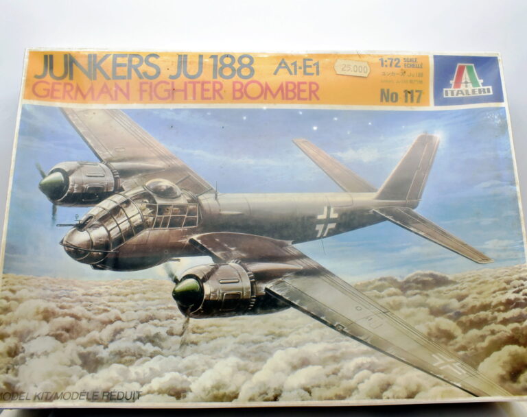 Modellini aerei model kit montaggi JUNKERS JU 188 A1-E1 GERMAN FIGHTER ...